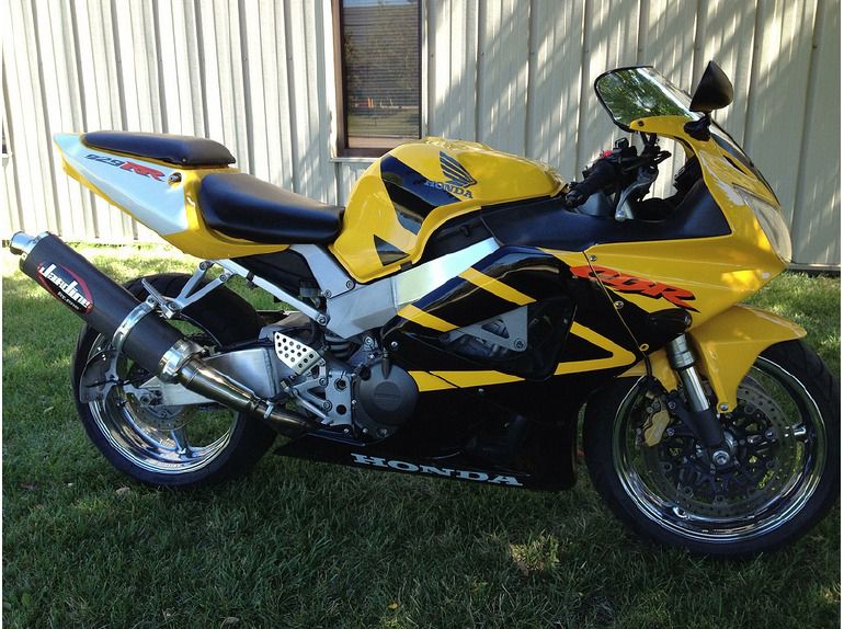 Buy 2002 Honda Cbr 954RR on 2040-motos