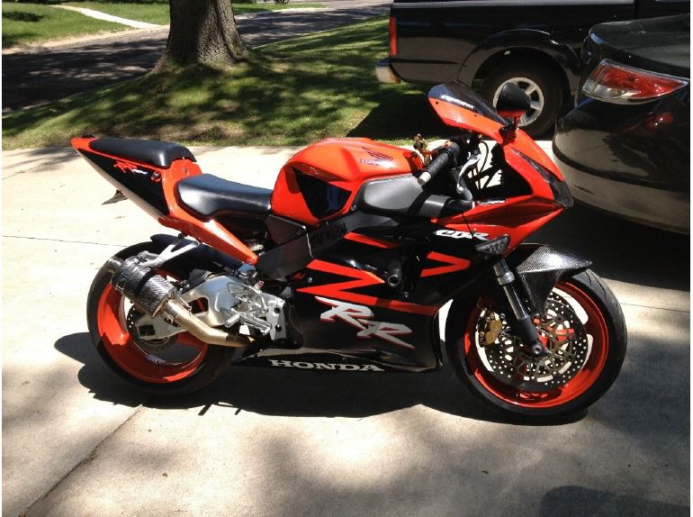 Buy 2002 Honda Cbr 954RR on 2040-motos