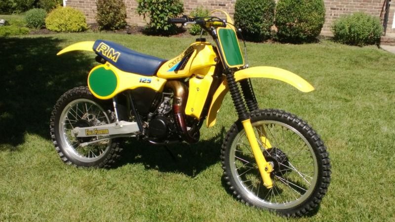 1983 SUZUKI RM 125 for sale on 2040-motos