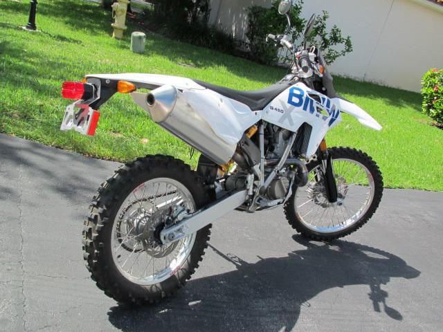 Buy 2009 09 BMW G450X G450 MOTORCYCLE * ONLY 117 MILES * on 2040-motos