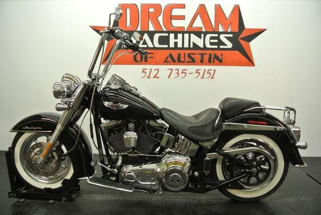 2005 Harley-Davidson Softail Deluxe FLSTNI for sale on 2040-motos