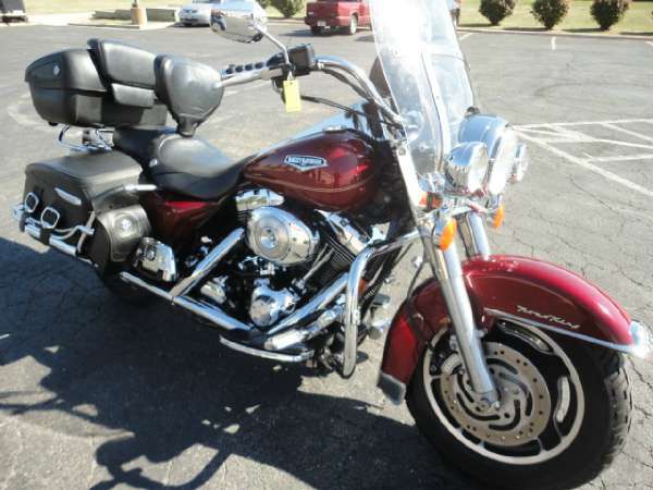 2004 Harley-Davidson FLHRCI Road King Classic for sale on 2040-motos